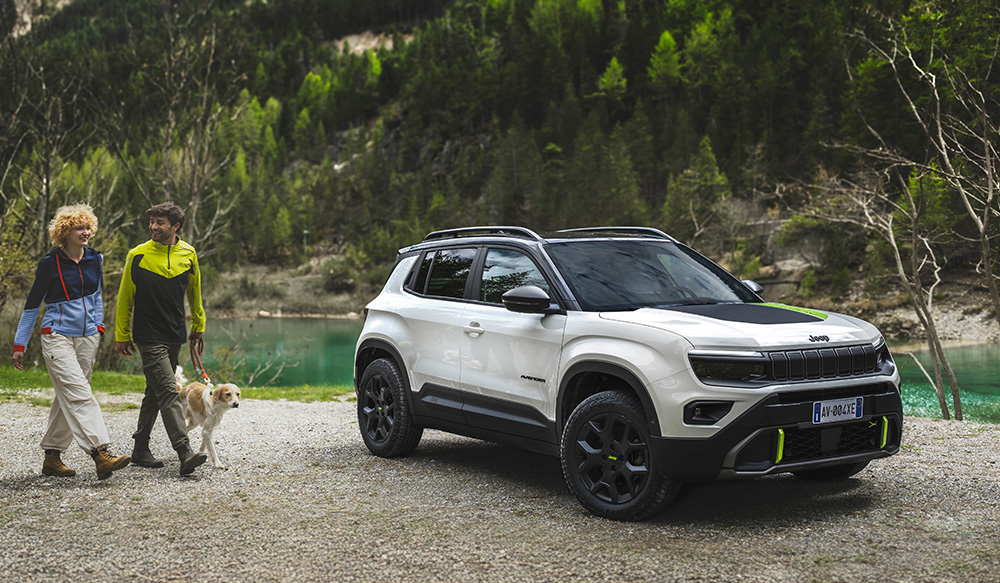 Der neue Jeep® Avenger 4xe | Jeep® AT